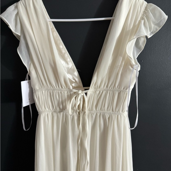 Lulus | Dresses | Lulus White Maxi Dress | Poshmark